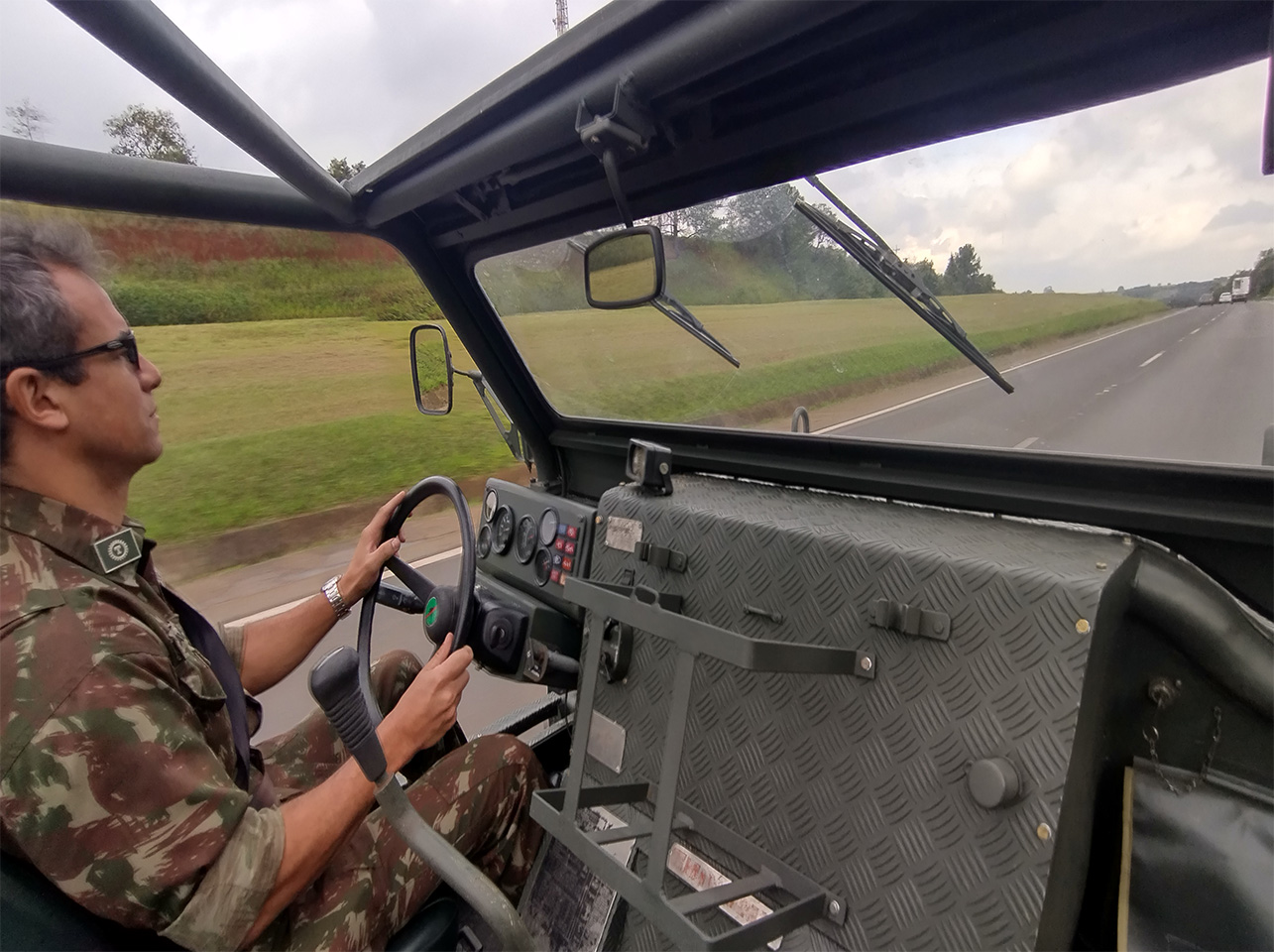 Centro Tecnológico do Exército realiza testes nas viaturas CHIVUNK ...