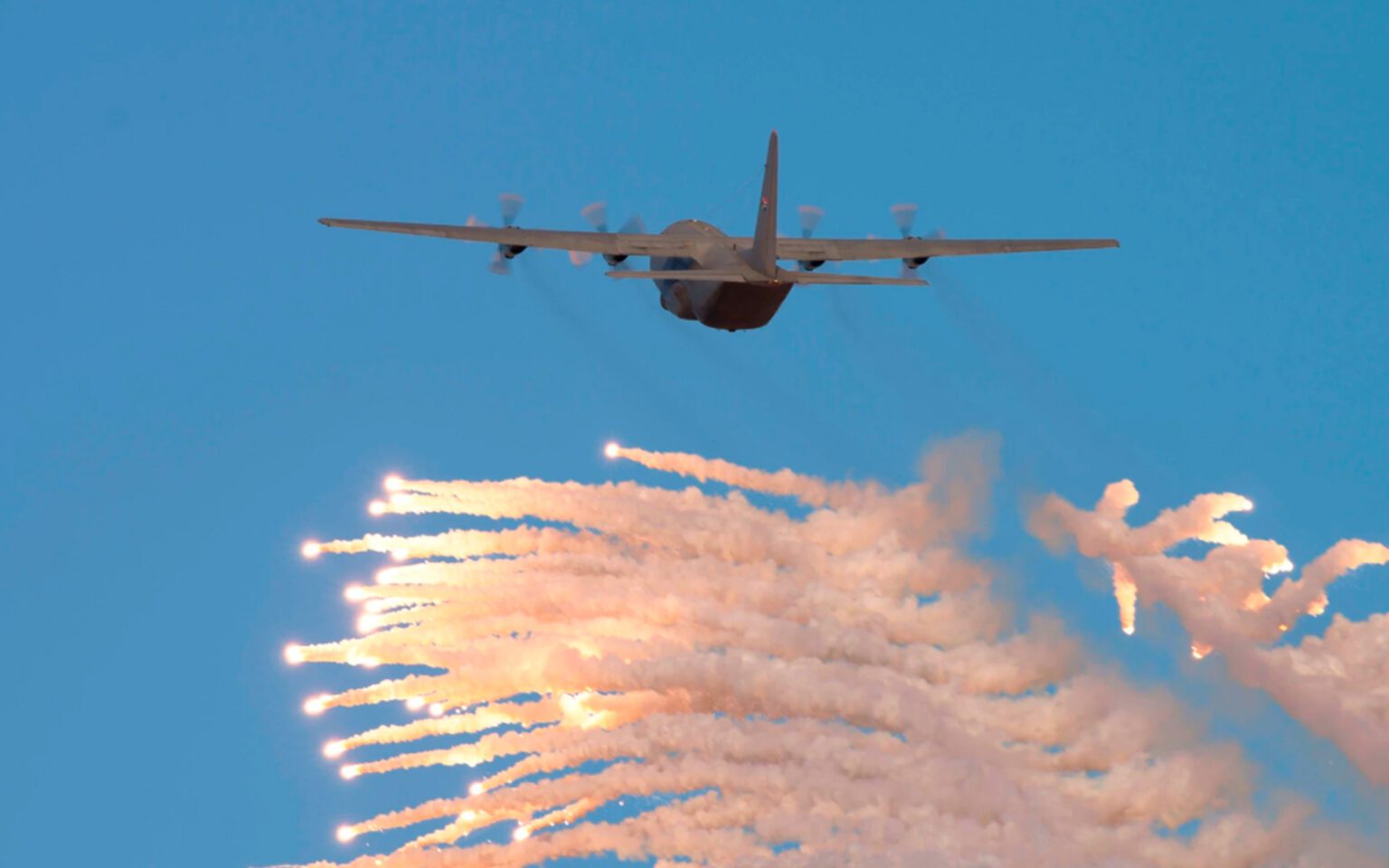 IDAS 310: Proteção em missões complexas - DefesaNet