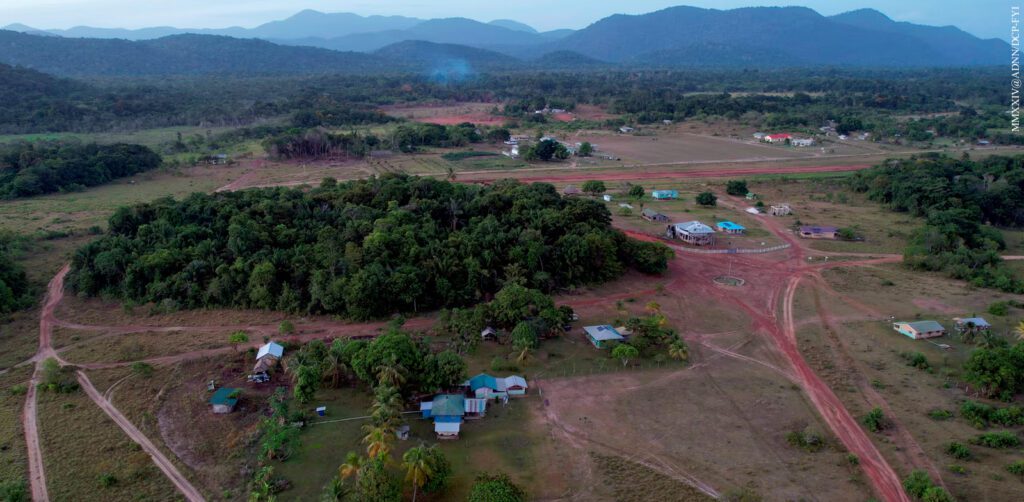 Essequibo: Guiana em alerta após movimentação de militares venezuelanos ...