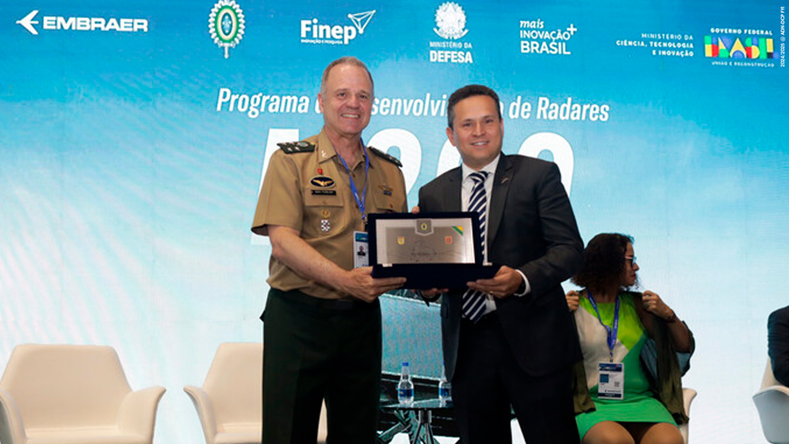 Embraer assina contrato com o Exército Brasileiro para uma unidade do ...