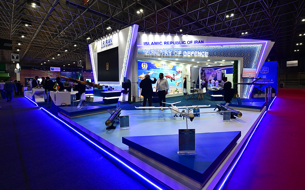 LAAD 2025: Embraer brilha com o KC-390 e A-29, Turquia e Índia buscam ...